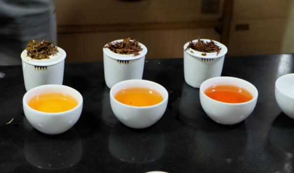 Tea Tasting – Food Tour In Delhi